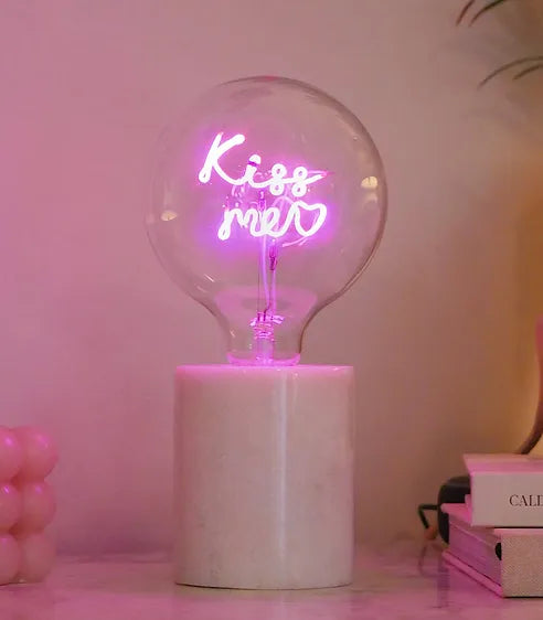 Kiss Me LED Text Table Lamp Light Bulb – Happydashery